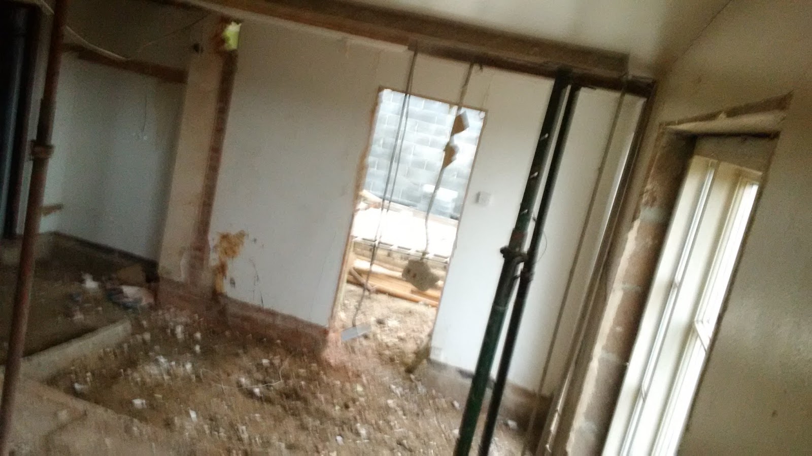 Woodhayes: Removing Internal Walls Woodhayes: Removing Internal Walls
