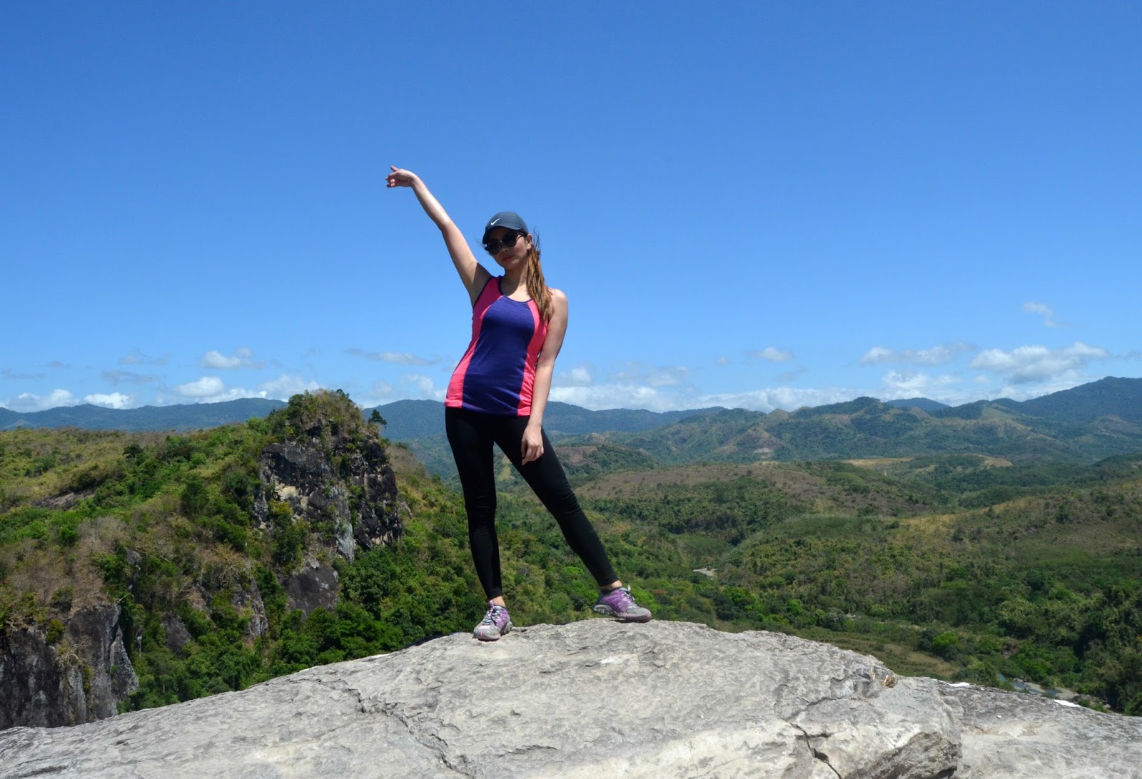 The Bandwagon Chic: My Hiking Guide at Mt. Manalmon