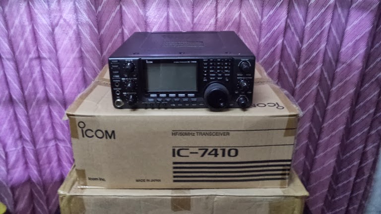 MEDAN RADIO: Icom IC-7410
