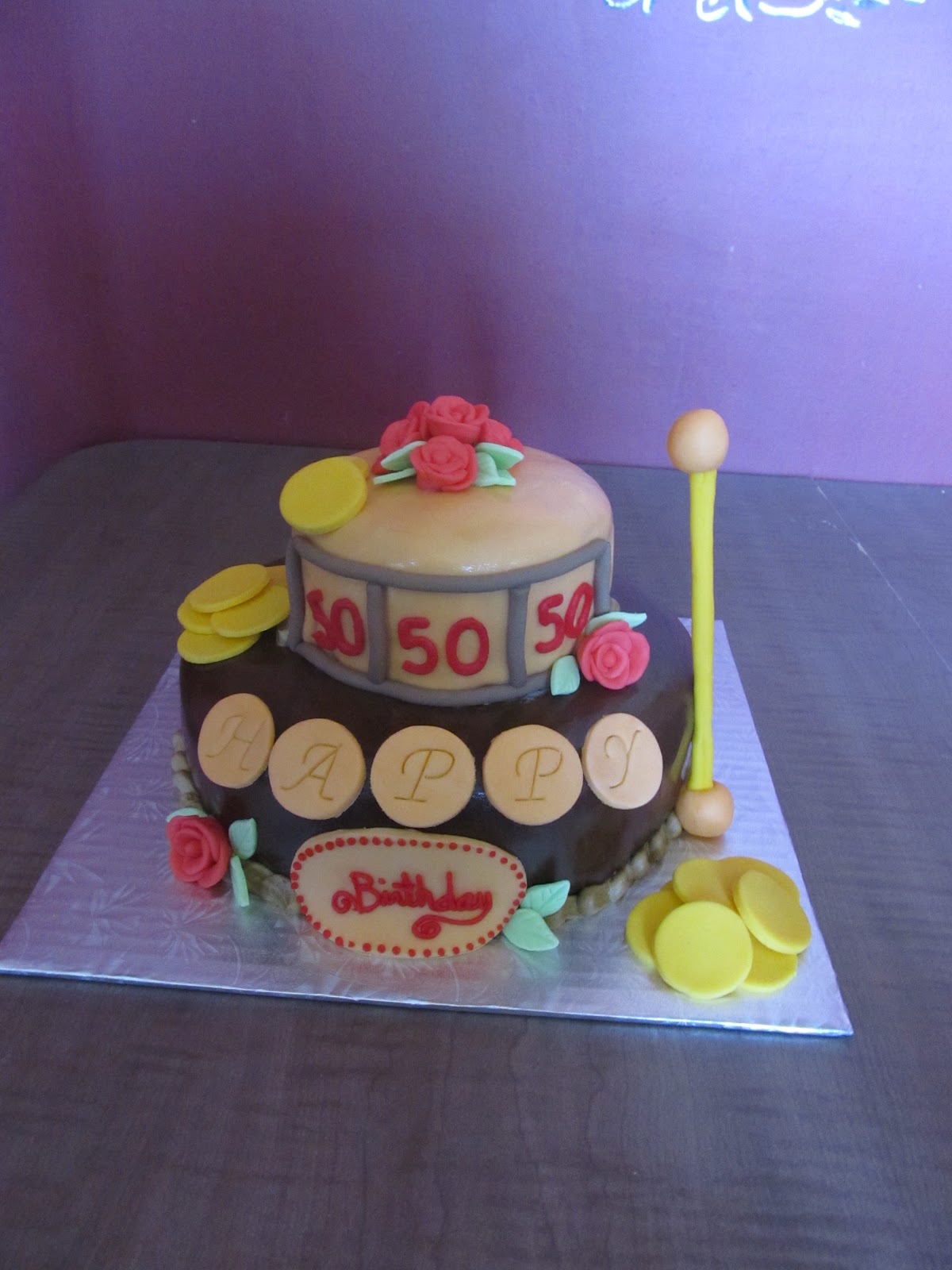 Cake Designs by Steph: Slot Machine Birthday Cake!