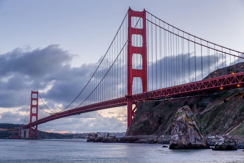 Vị “thần hộ mệnh” ngăn người tự sát tại cầu Golden Gate - VietVungVinh.com