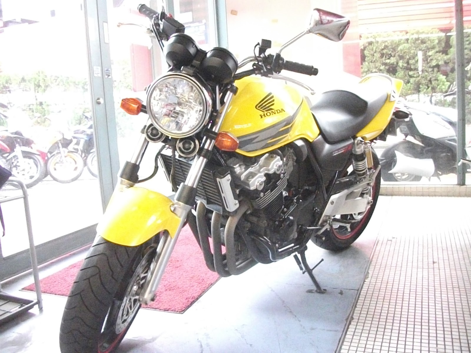 SOX川越店ブログ: CB400SF HYPER VTEC SPEC3