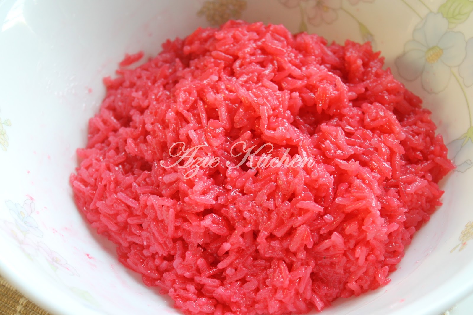 Pulut Merah Geng Lompat Tikam - Azie Kitchen