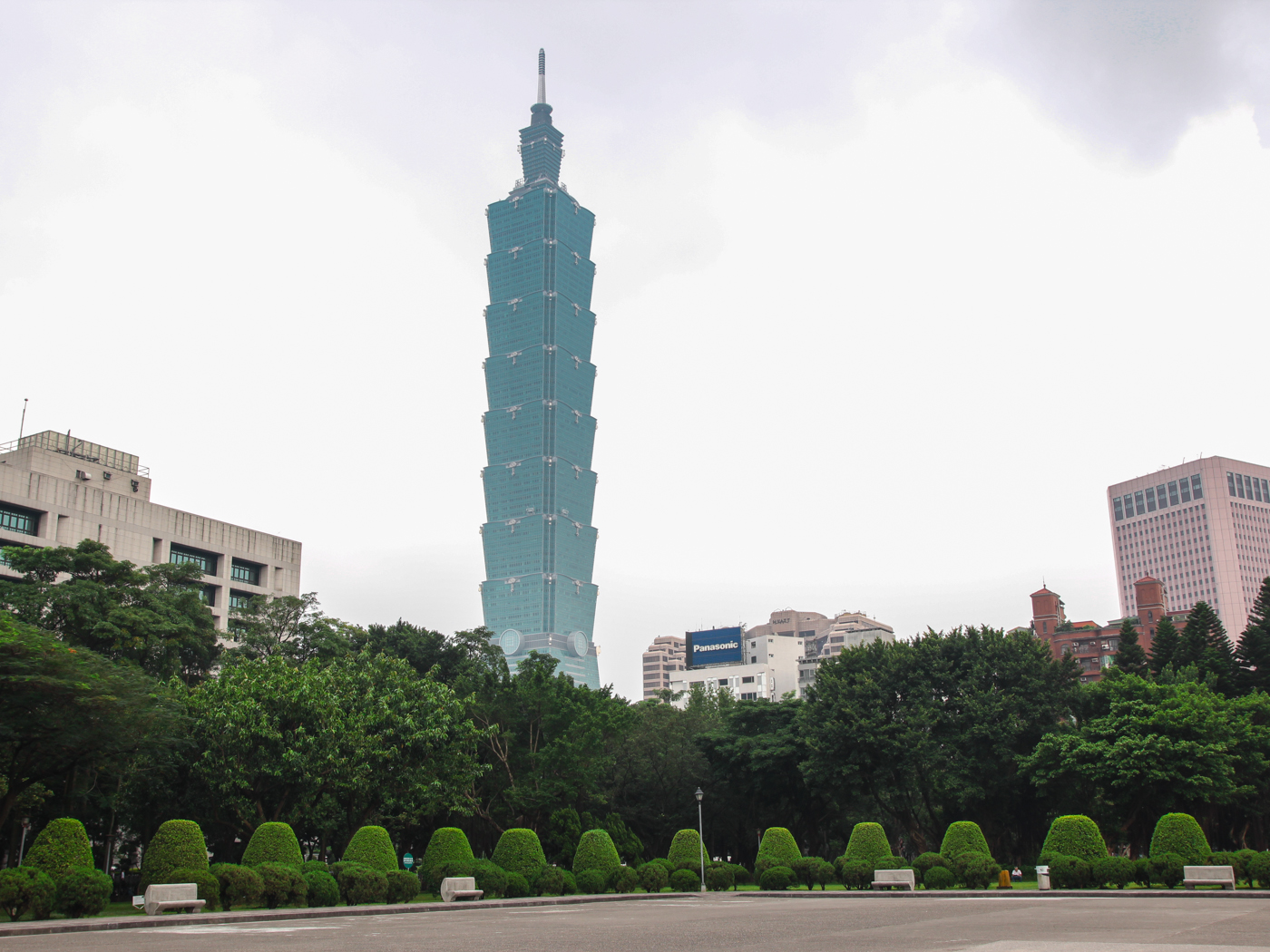 Hello Talalay: Towering Taipei 101