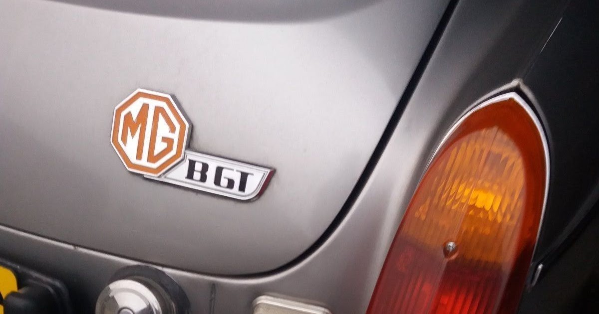 MGB GT Rubber Bumper Limited Edition Restoration and Maintenance: The ...