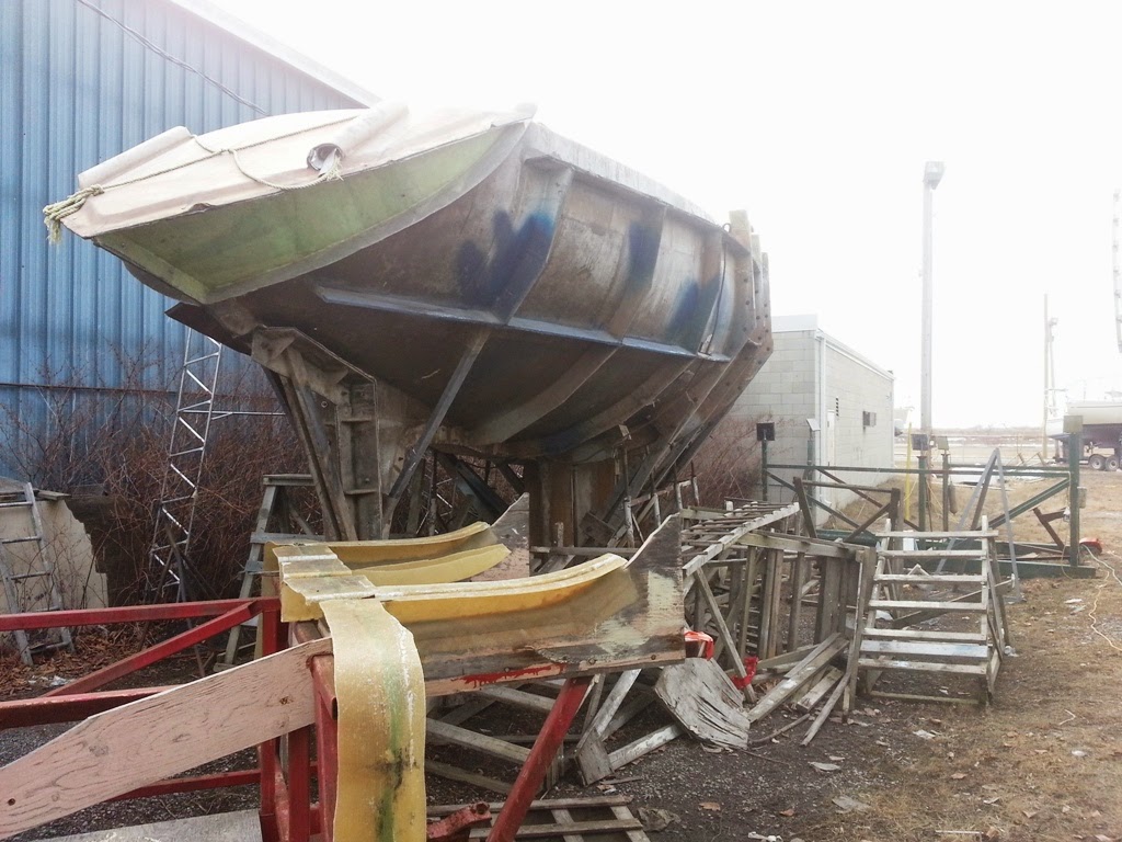 Sailing Vessel Still Time: MacIntosh Cartwright 44