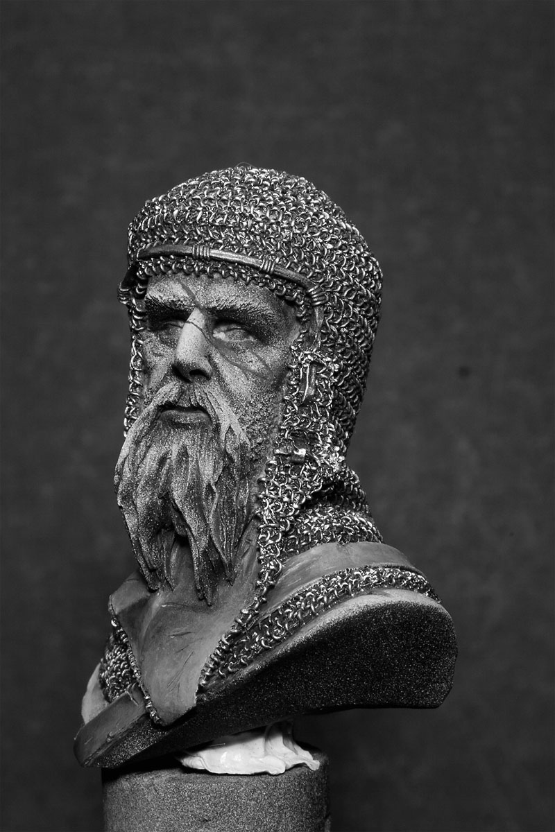 Medieval bust - what I've done so far. | planetFigure | Miniatures