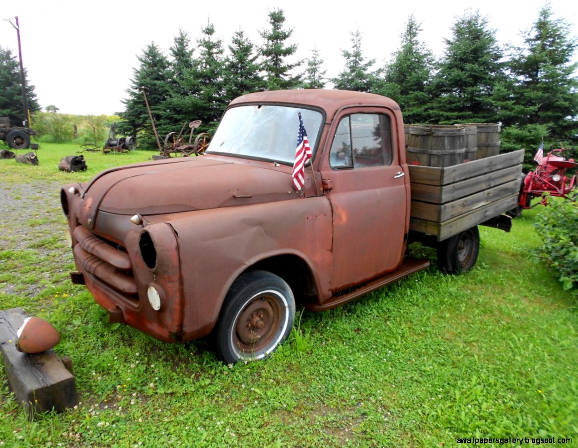 Rusty Dodge Truck | Wallpapers Gallery