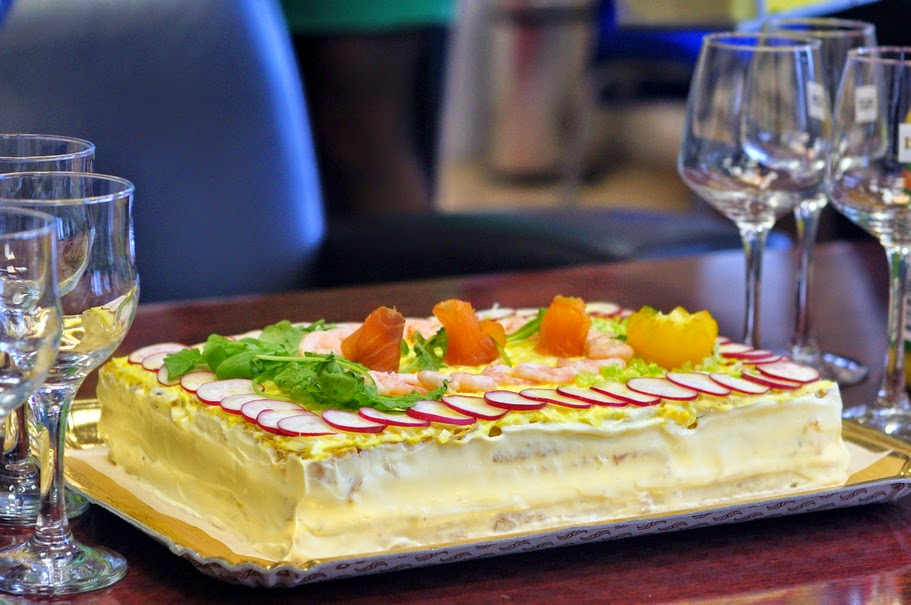 Širšių lizdas: Švediškas sumuštinių tortas