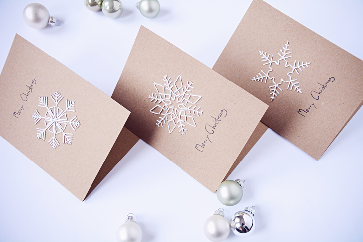 DIY: Snowflake Christmas Cards | Rotkehlchen | Bloglovin’