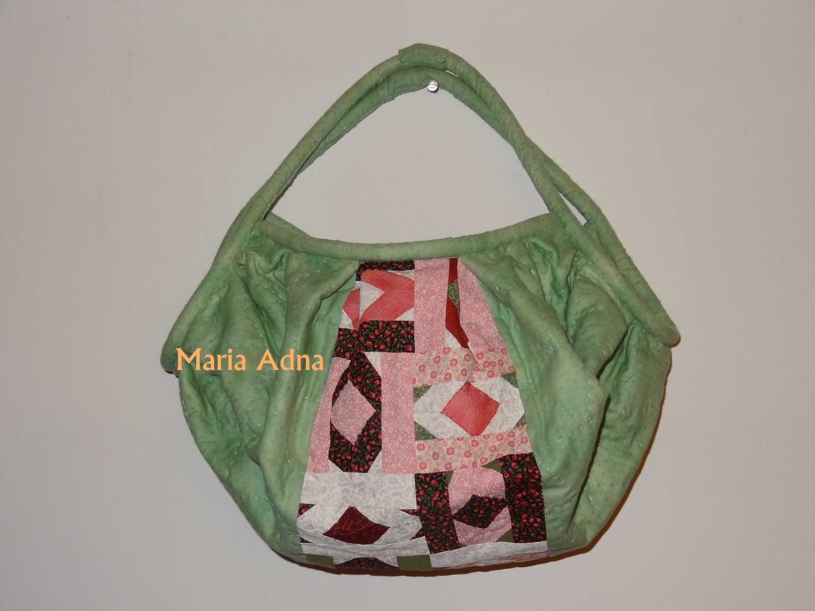 Maria Adna Ateliê: Cursos, aulas e vendas de bolsas. Tecidos Patchwork ...