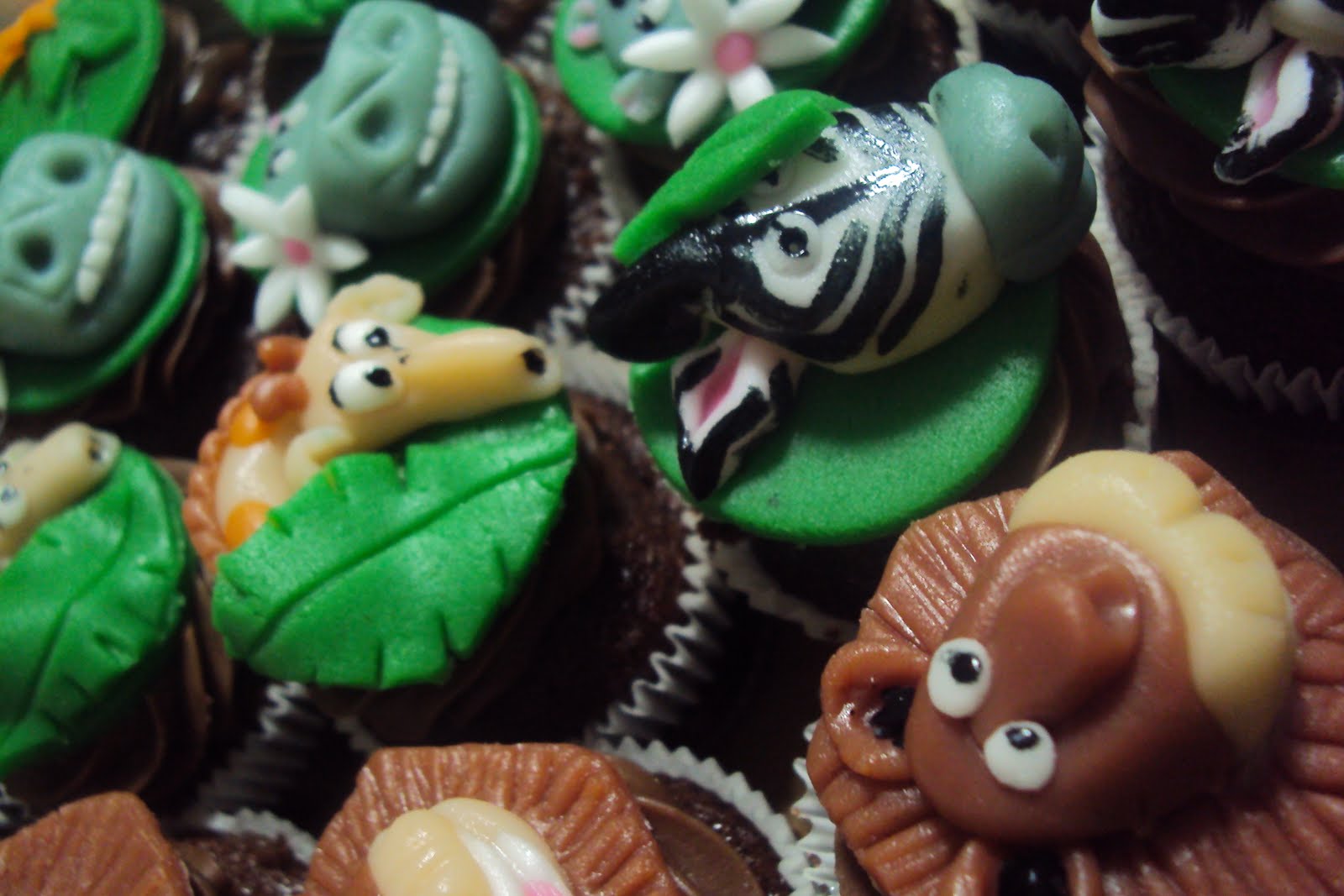 Planeta Cupcake: Lindos!!! Cupcakes do madagascar
