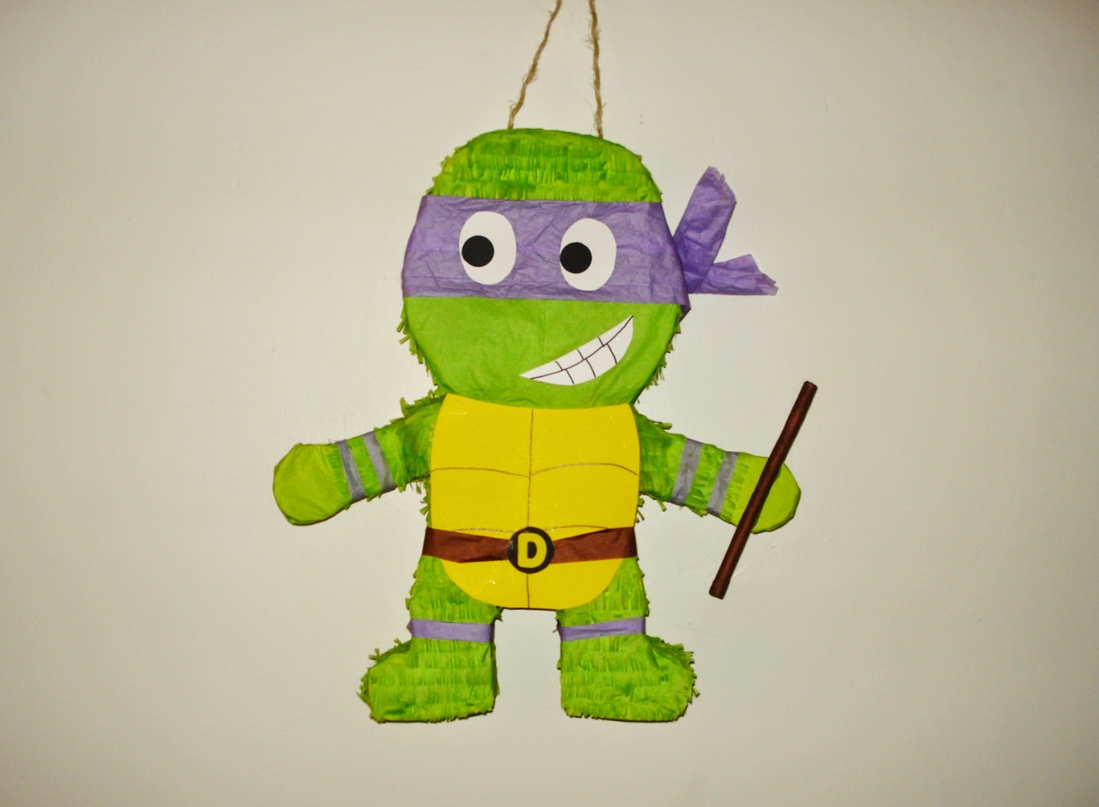 Piñatas: Characters pinatas/ Personajes pinatas