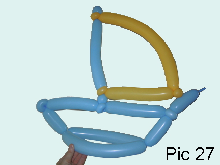 CLASSICAL: Sailboat balloon hat