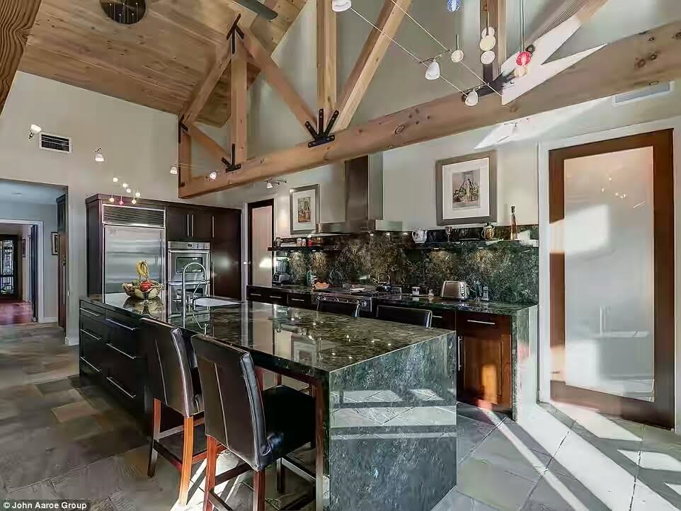 Meghan Trainor acquires $4.9 million LA mansion