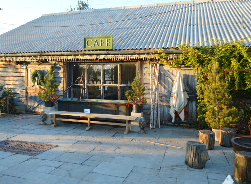 Holiday Wonderland: Terrain at Styers - Organized Mess