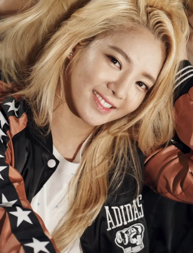 SNSD's gorgeous HyoYeon for 'Make Up For Ever' - Wonderful Generation