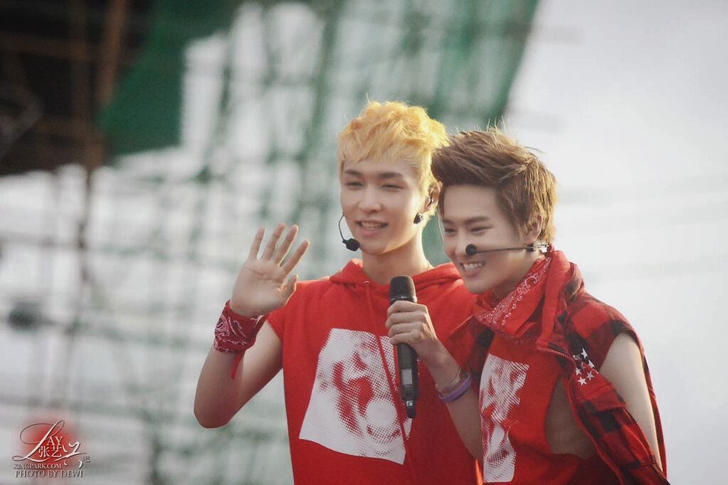 belzyx : EXO Couple - SuLay Moments