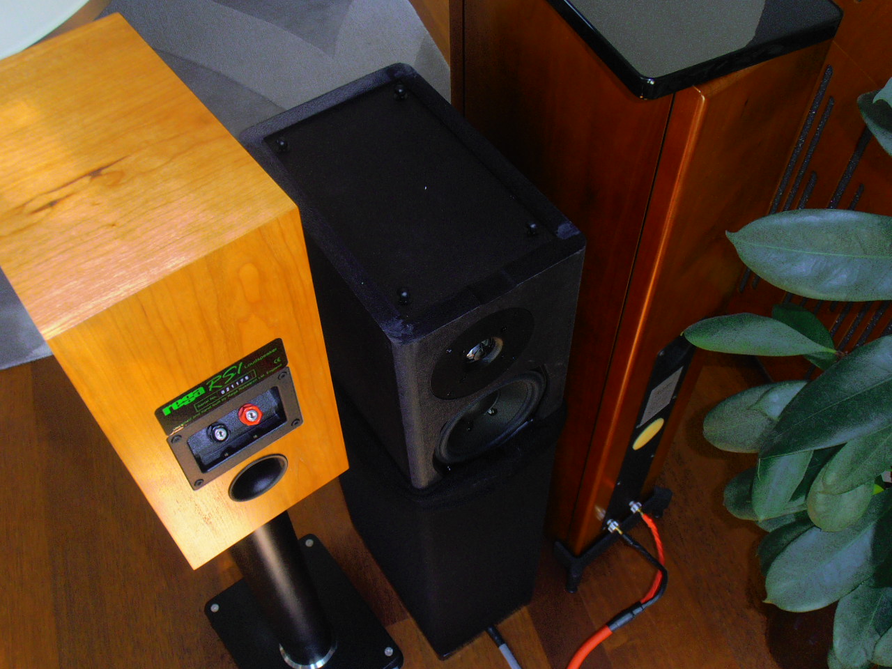 Stereo i Kolorowo - Underground: Kolumny Definitive Technology BP6