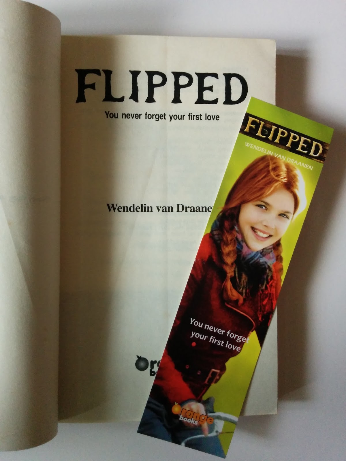 Flipped (Wendelin Van Draanen) | Aksiku Toko Buku Bekas Online