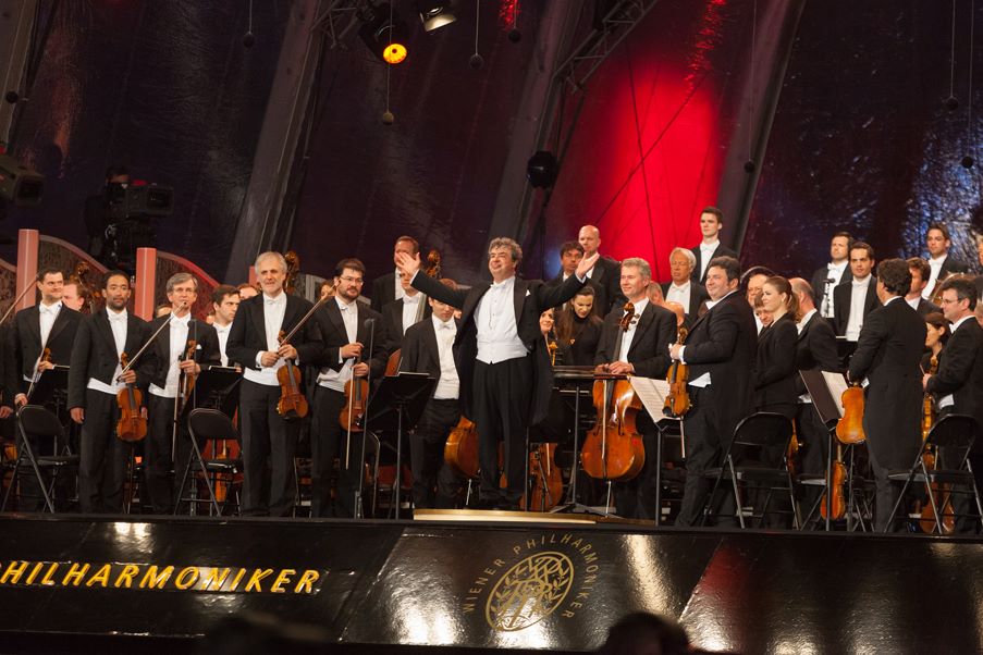 Wiener Philharmoniker Night Concert Schönbrunn 2016! – M & S | Ultimate ...