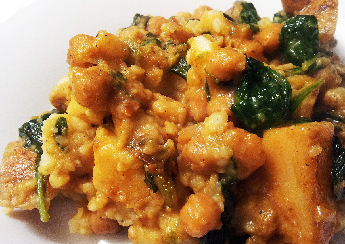 A Profound Hatred of Meat: Aloo Chole ( Indian Chickpea Stew with Potatoes)
