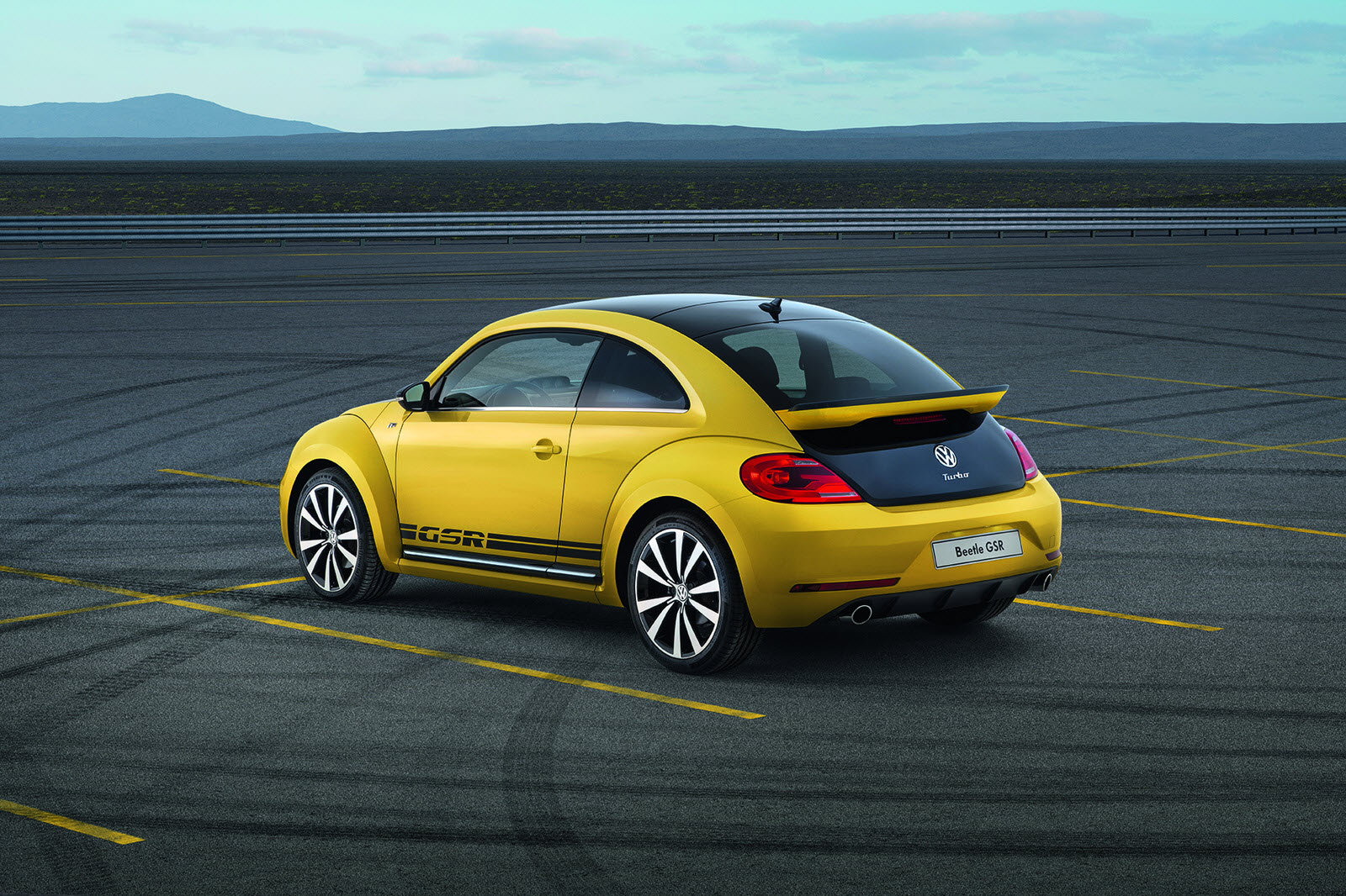 VOLKSWAGEN PRESENTS THE NEW BEETLE GSR | Auto Car | Best Car News and ...