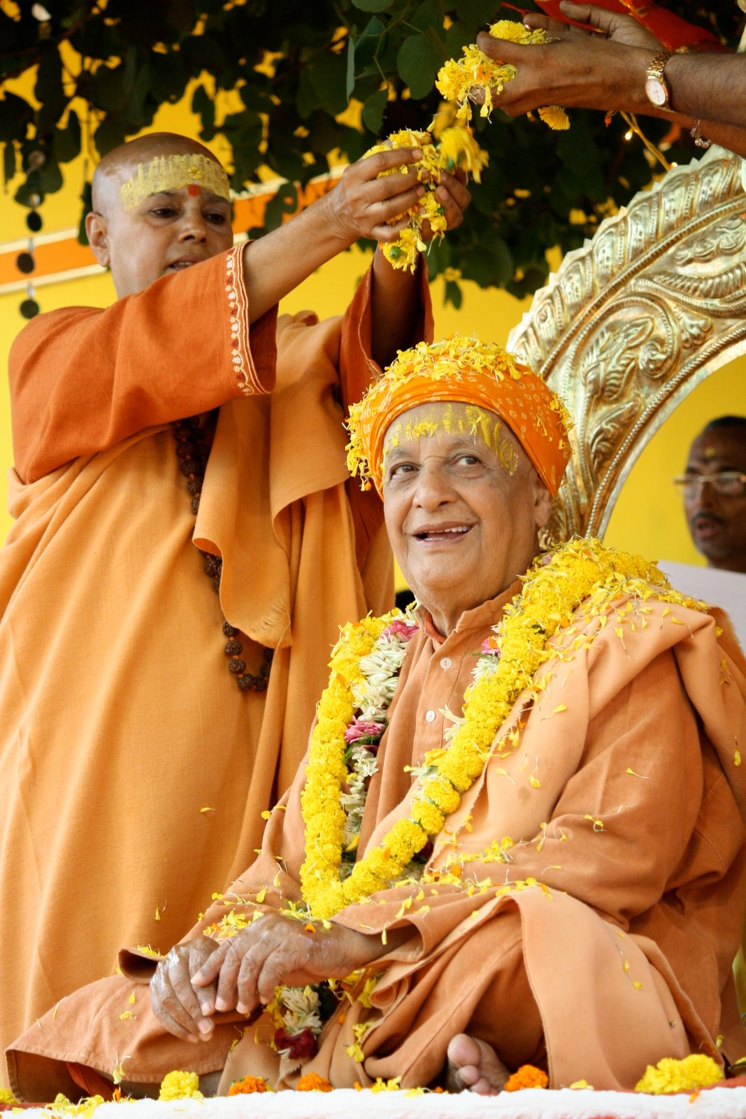 Satyam Espaço de Yoga: SWAMI SATYASANGANANDA SARASWATI