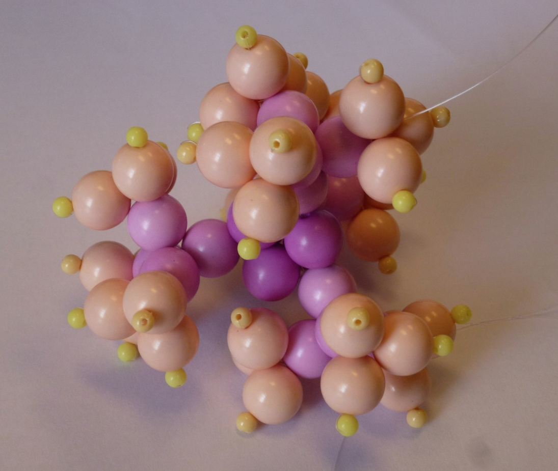 THE BEADED MOLECULES 串珠分子模型的美妙世界: Bead valence sphere model of tetra-t ...