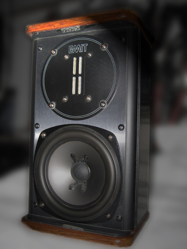 HiFi Collector: Speakers - Infinity InfiniTesimal Reference Standard 01