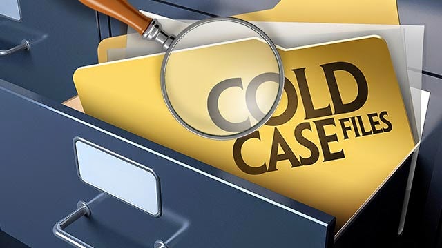 EL RRUN RRUN: AS COLD CASES GO, DA SHOULD LOOK INTO HIS OWN HOUSE