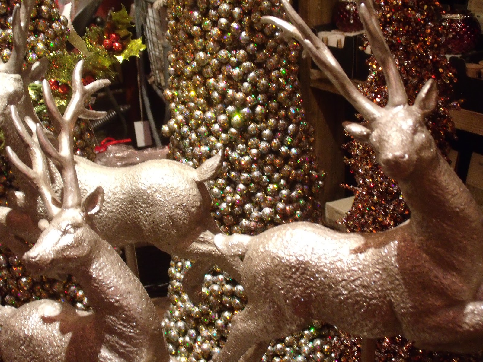 Decorating/thrifty decorating/pageTitle/>