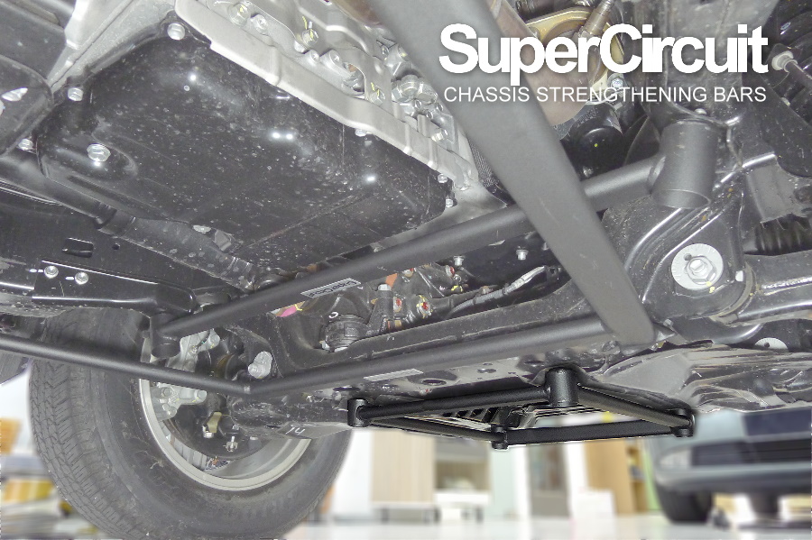 SUPERCIRCUIT CHASSIS STRENGTHENING BARS: Toyota Fortuner 2.4/ 2.7 ...
