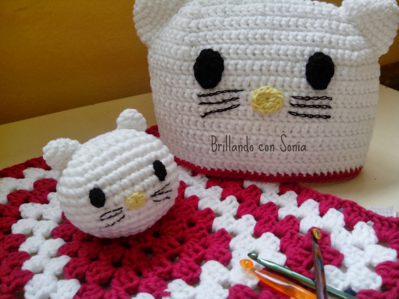 Brillando con Sonia: GORROS ANIMADOS