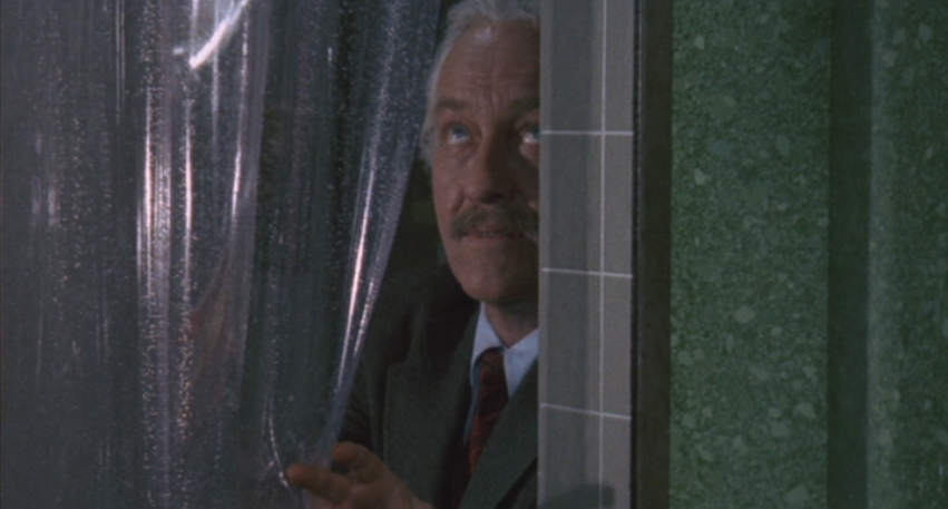 Stale Popcorn: 31 Horrors: Sssssss (#8)