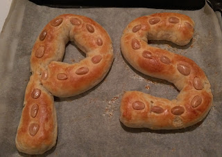 Banketstaaf of Boterletter - FullyStuffedGeek