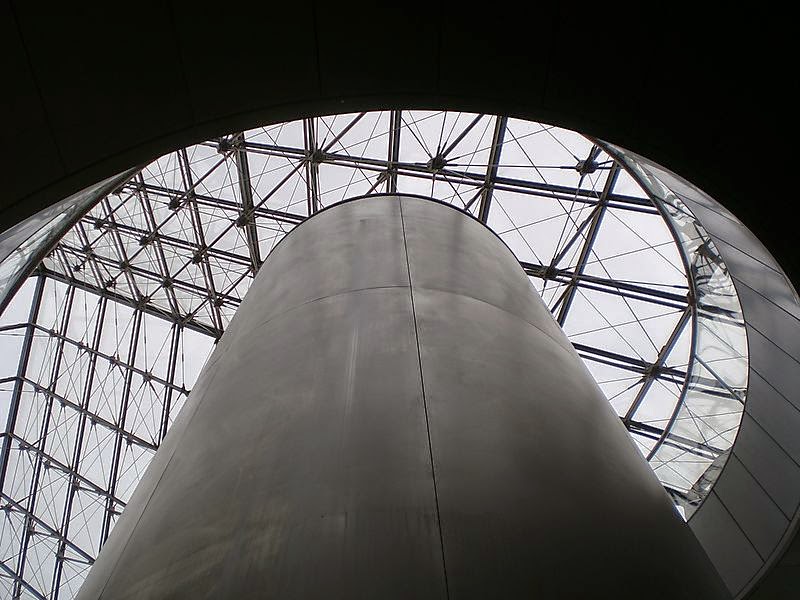 Fieggentrio: De 10 engste liften van de wereld.