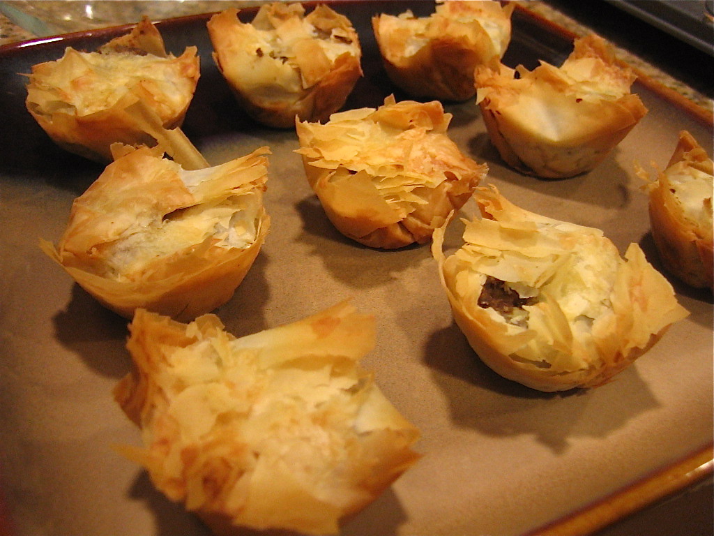 Happy Heart Recipes : Meatless "Beef" Pastries (Low-Fat, No-Cholesterol)