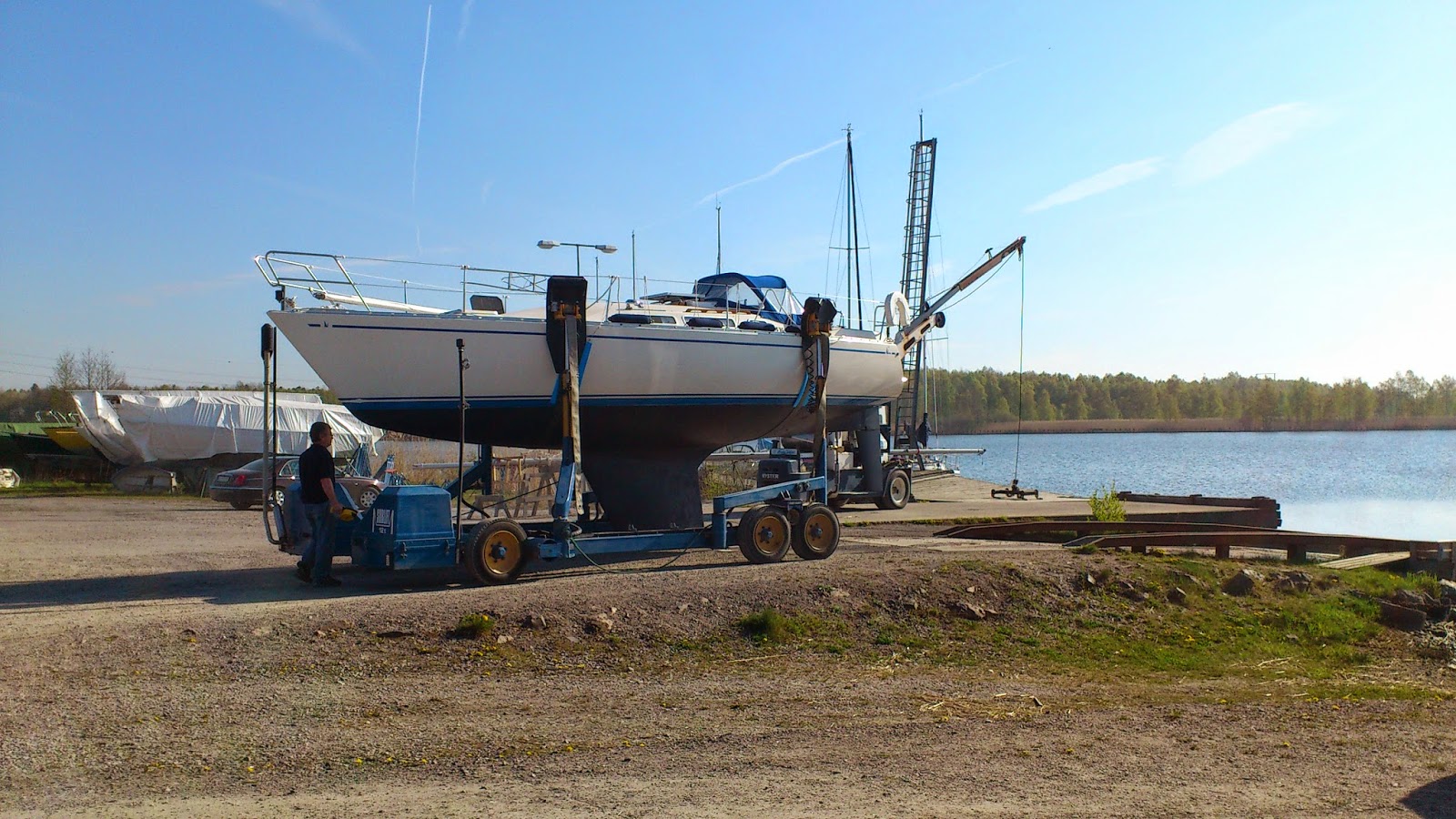 Saphira- Albin Nova 424: april 2014