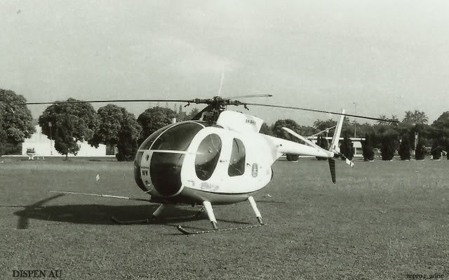 AIRPLANE SCALE MODELKIT: Hughes 500