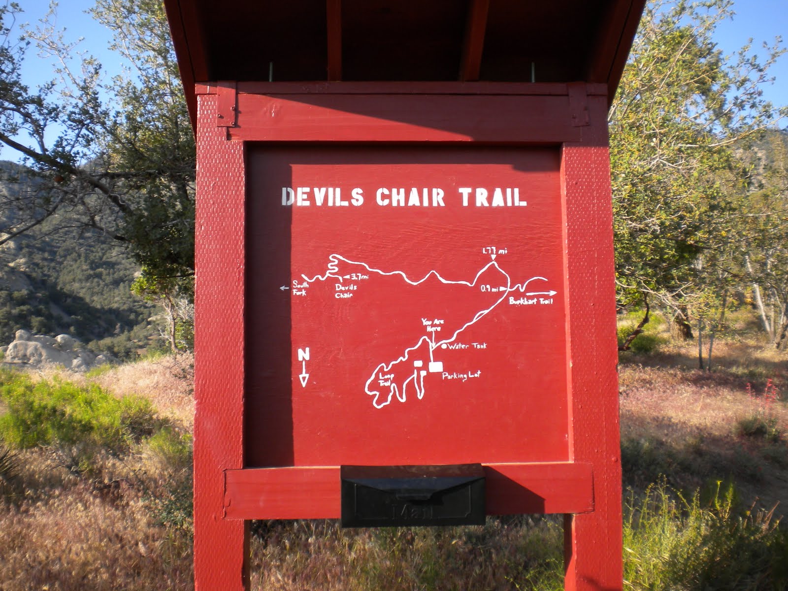 Hike 17- Devils Chair | East West Hike