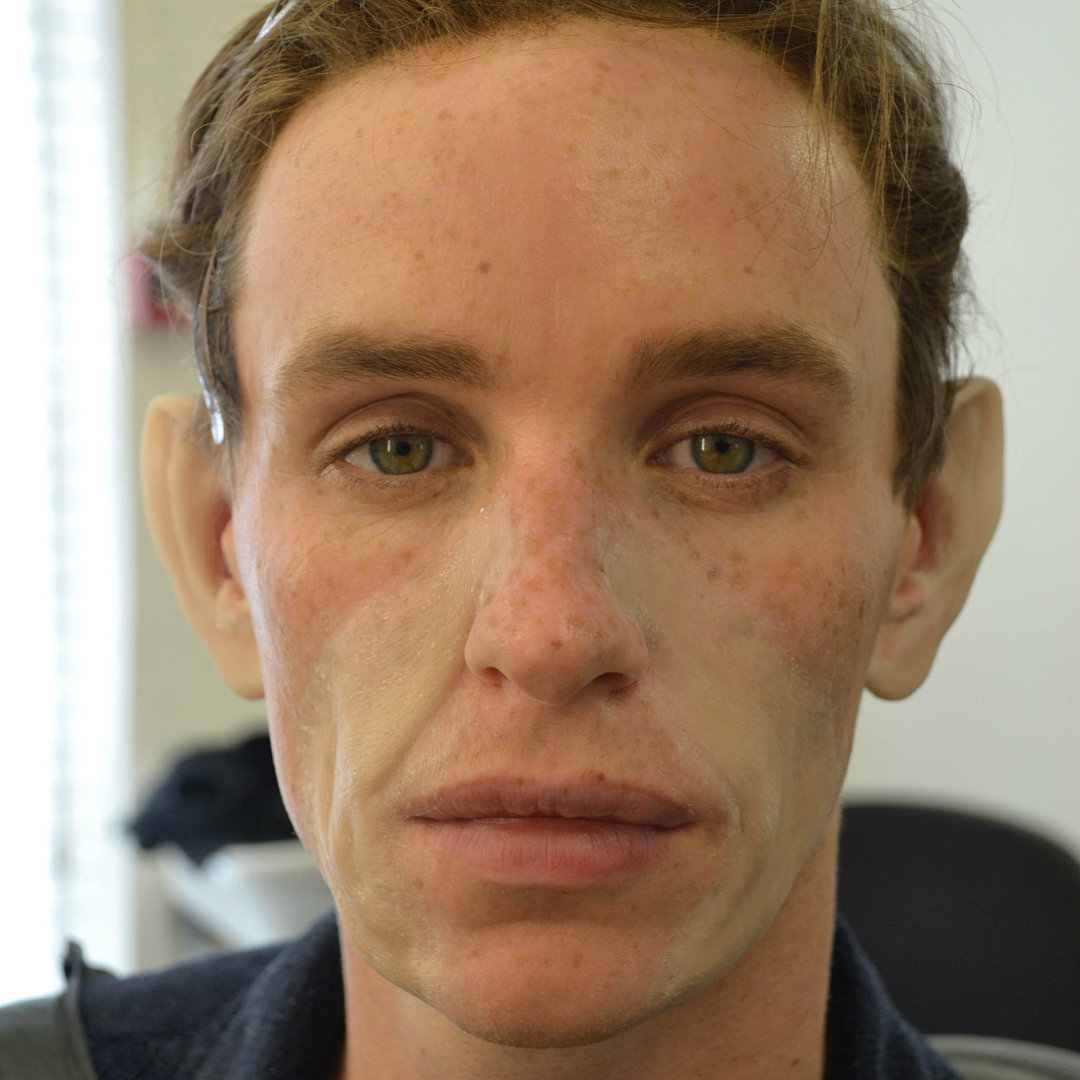 Addicted to Eddie: Stephen Hawking makeup applied on Eddie Redmayne