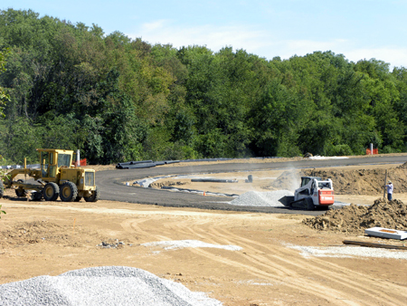 Kansas City Kansan: PHOTOS: KCKCC track taking shape