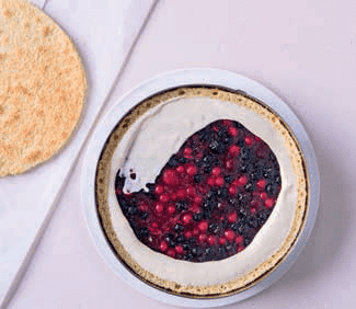 Entremets vanille et fruits rouges - Vinzalice Magazine