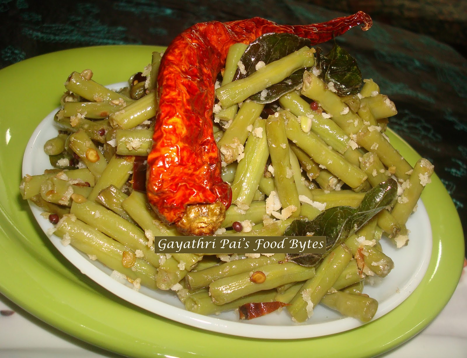 Gayathri Pai's Food Bytes: Alsande Upkari / Chawli Bhaji / Yard long ...