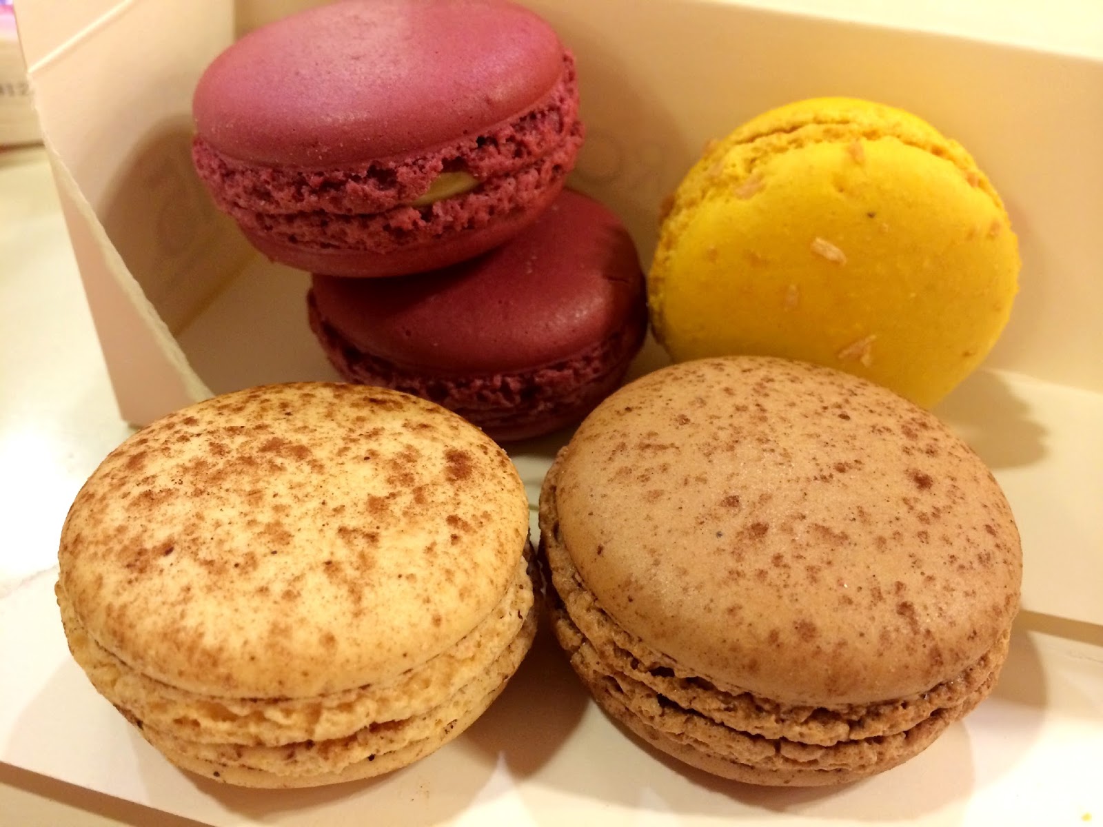 味之素: mcdonalds macarons