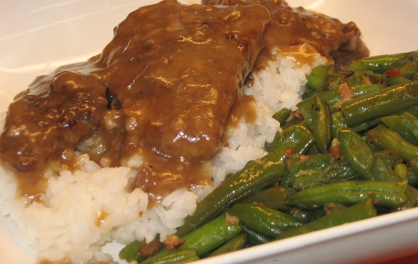 Coleen's Recipes: QUICK STEAK and GRAVY