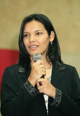 PALAVRA E TEOLOGIA: HELOÍSA ROSA - BIOGRAFIA