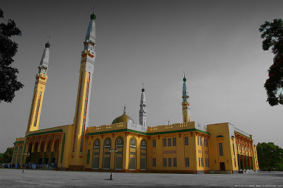 Welcome to the Islamic Holly Places: Conakry Grand Mosque (Conakry) Guinea