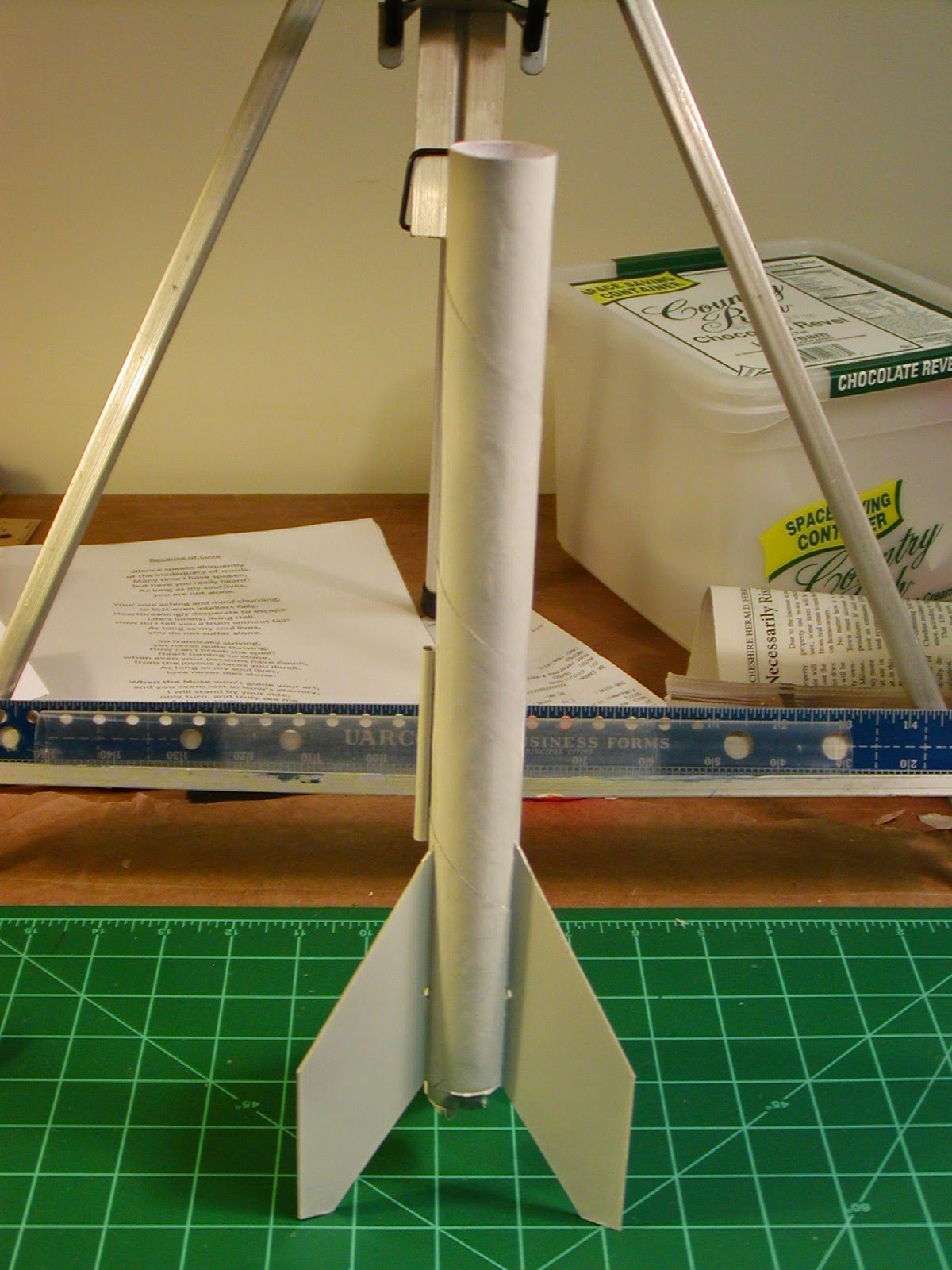 Robert's Space Place: Building the Pitsco "Model A"